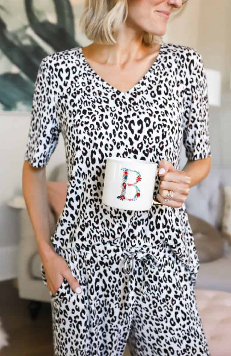 25% OFF My Favorite Pajamas - Loverly Grey