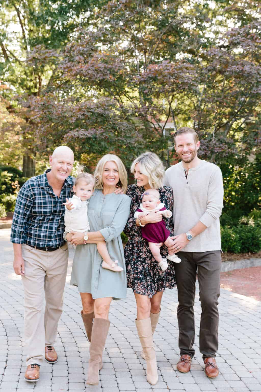 How to Style the WHOLE Family for Fall Photos - Loverly Grey